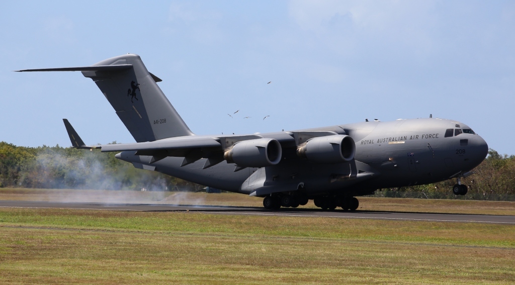 Far North Queensland Skies: 2nd RAAF C-17 drops in