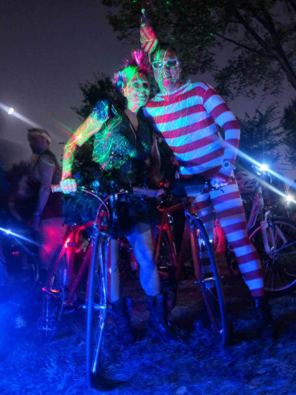 a few more shots from the September DC Bike Party