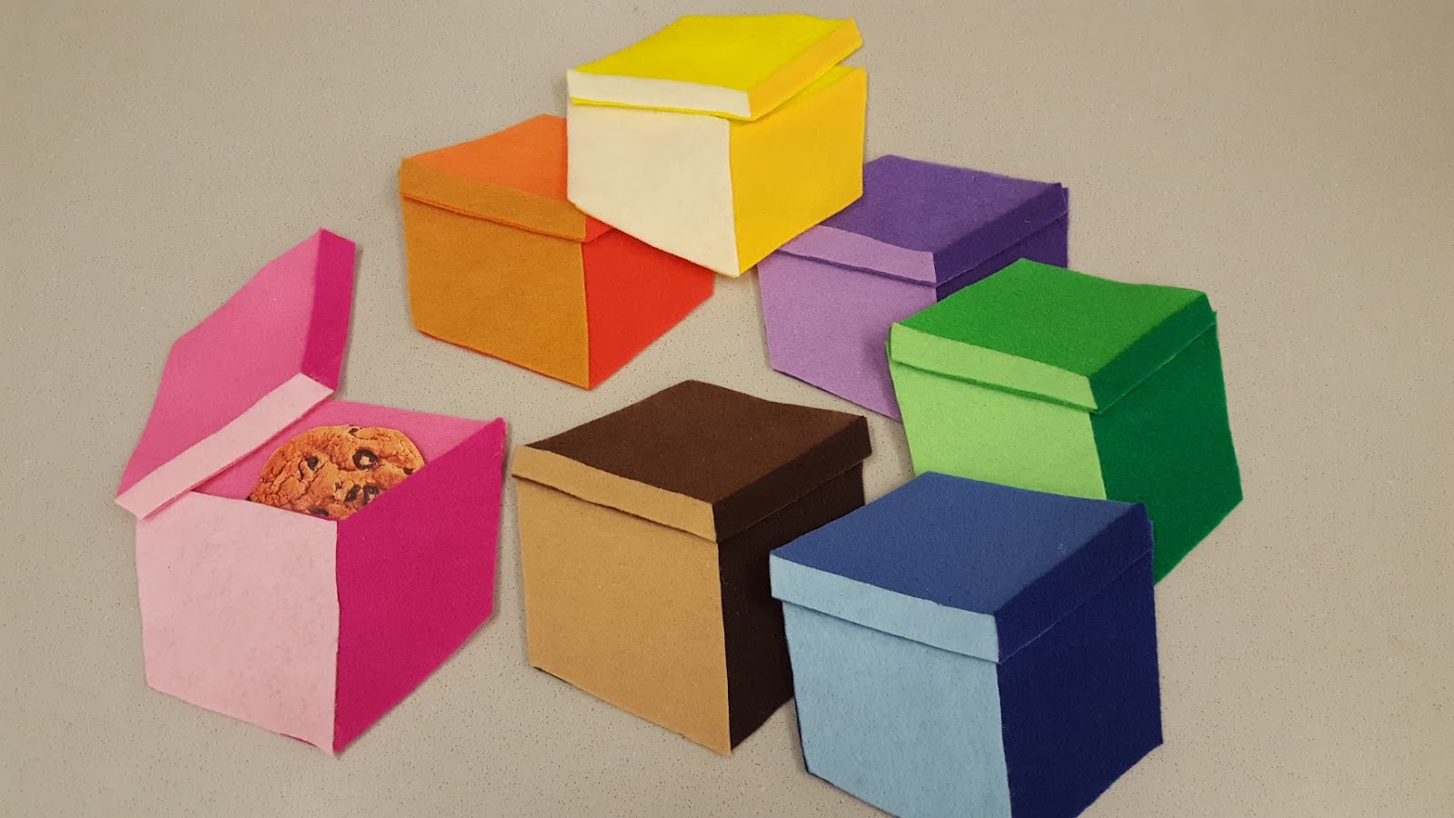 Fun with Friends at Storytime: I'm Feeling Boxed In!