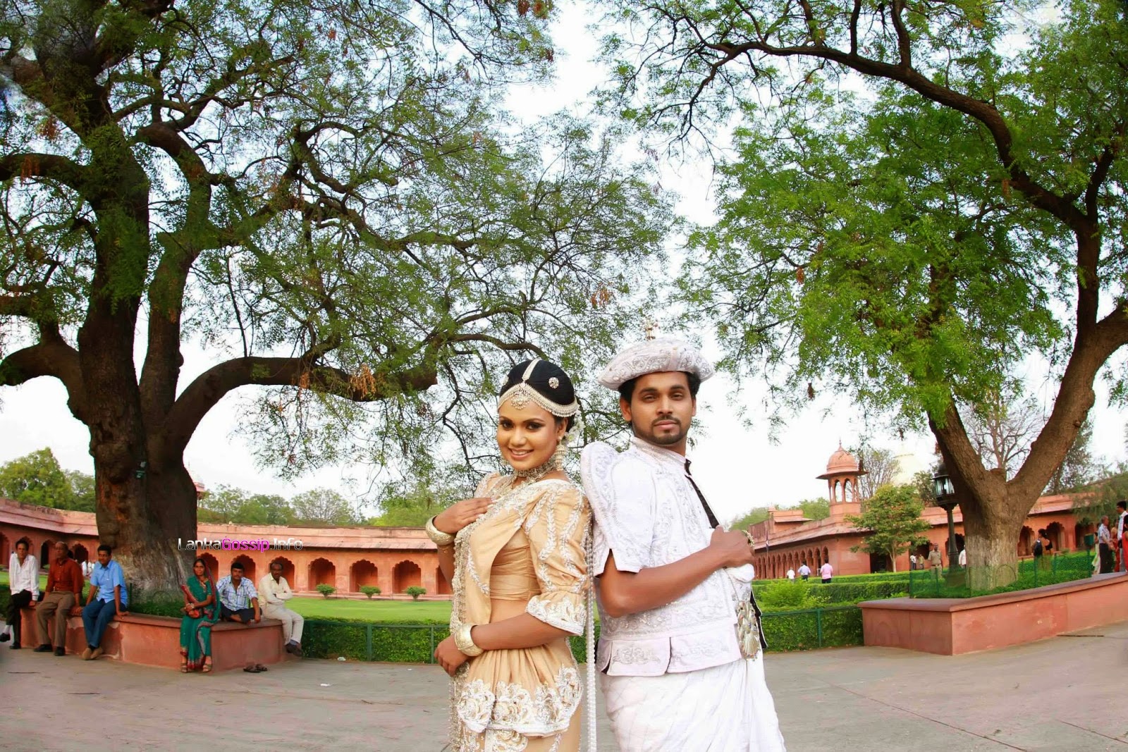 Gossip Lanka: Gayesha