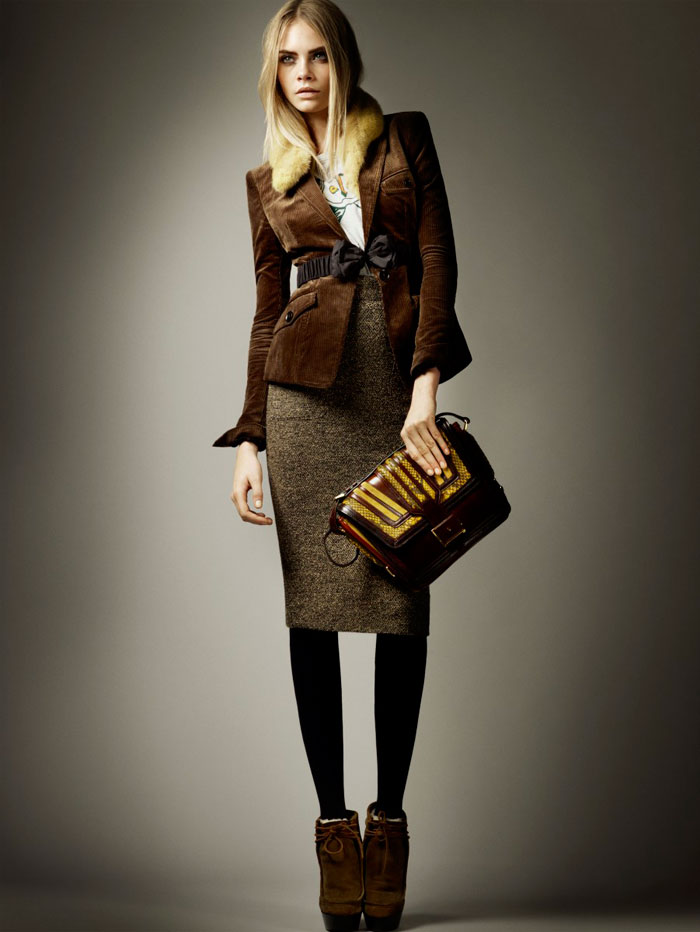 Smartologie: Burberry Pre-Fall 2012 Collection - Model: Cara Delevingne