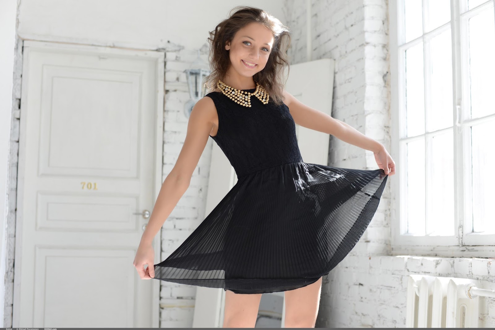 The Hypnodrome: Nensi aka Foxy Di