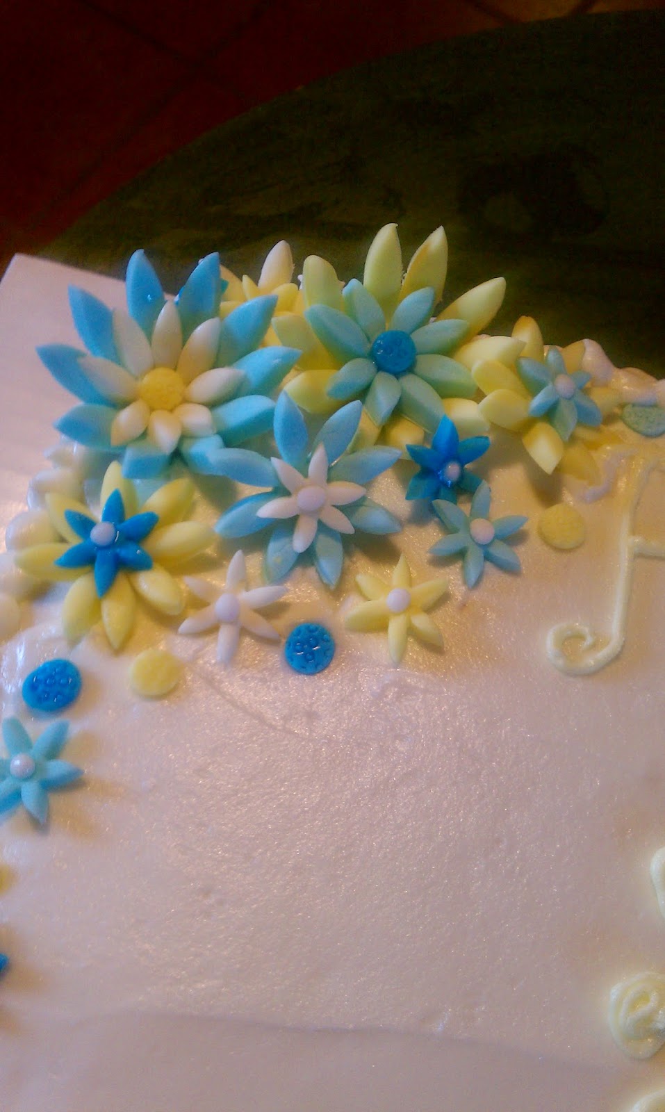 Hallie's Cakes & Cupcakes: My Creations