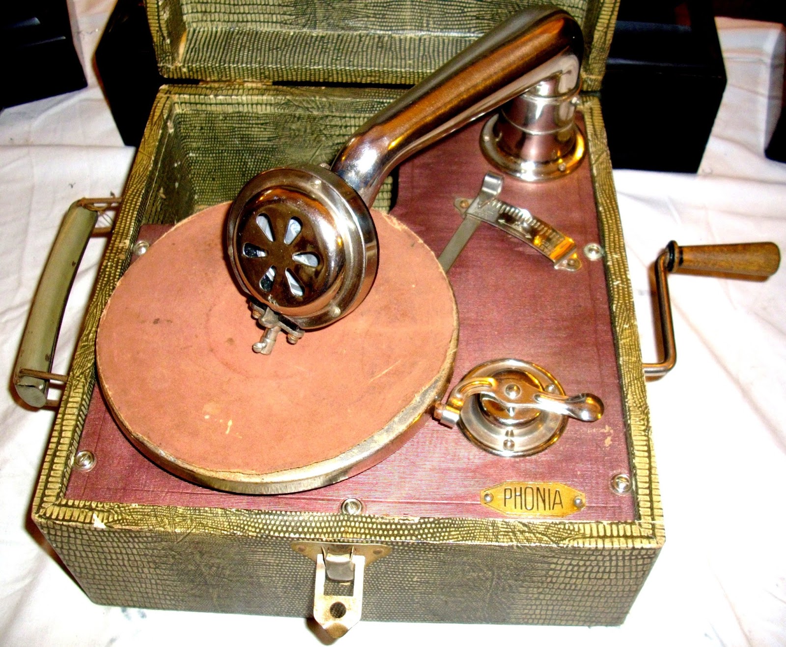 jouet ancien gramophone valise de voyage PHONIA 78 tours odéon ...