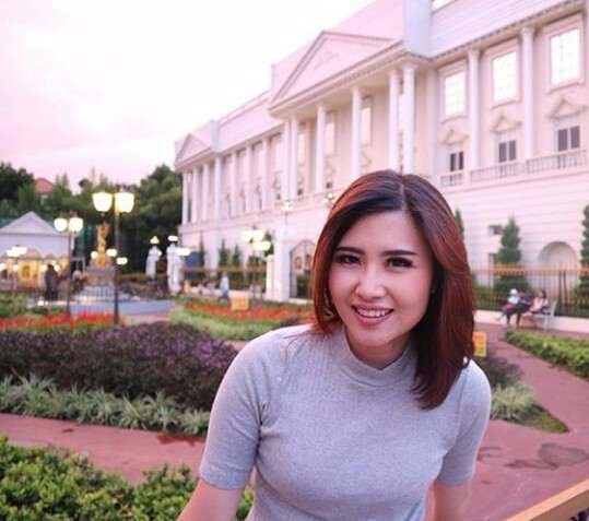 Foto dan Biodata Zilvia Iskandar, Presenter Cantik di Metro Tv - Kamus ...