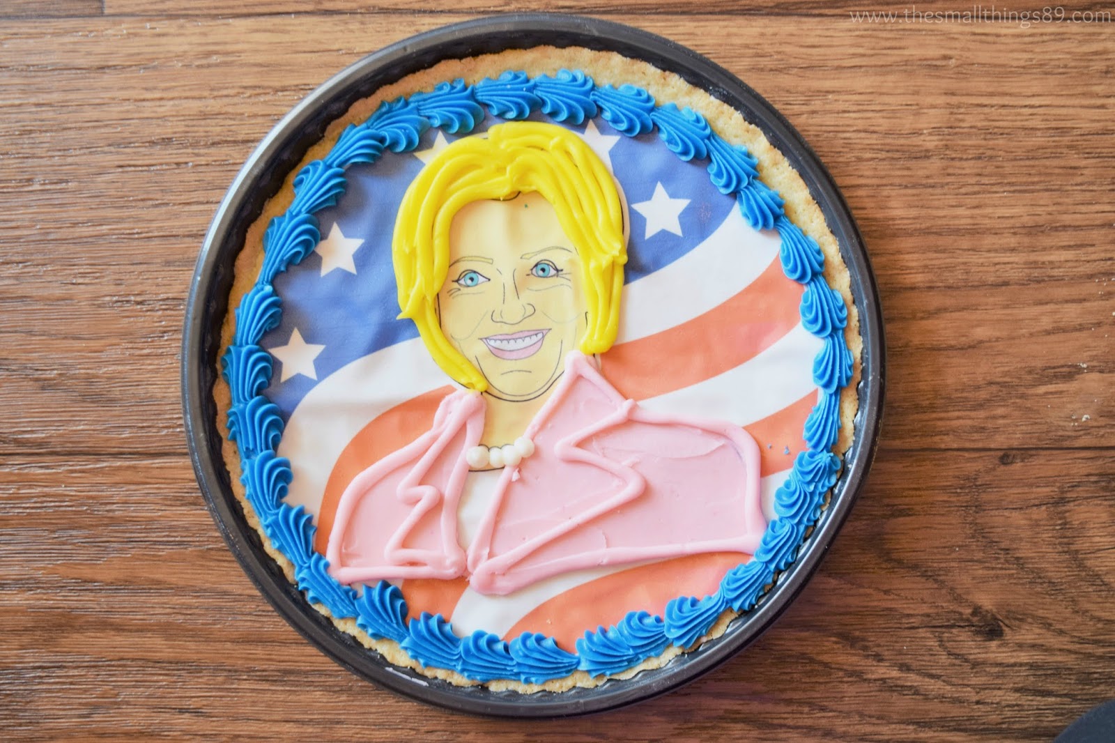 Check out GourmetGiftBaskets.com's Presidential Cookie Cake Campaign!