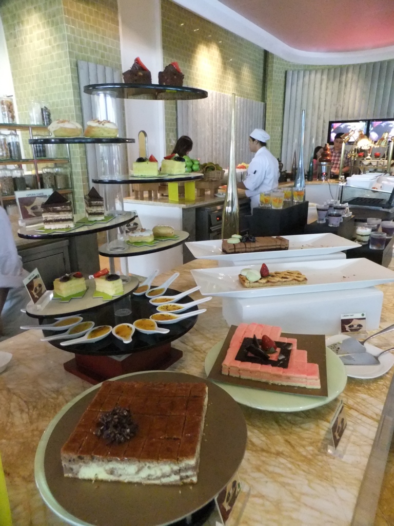 Let's GO!!!: Mother's Day Special!!! Buffet @ JW Marriott Hotel (Part 2)