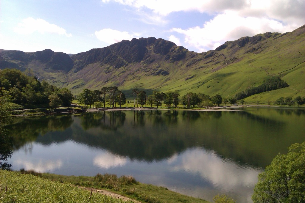 jonchoo: HTC ChaCha review