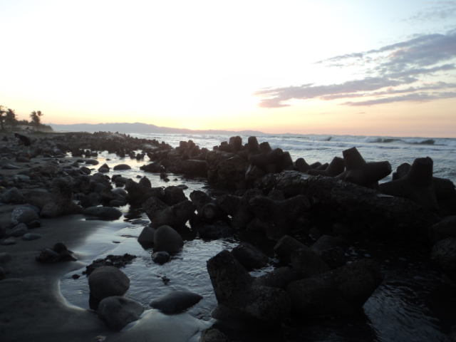 Exploring Bonuan, Pangasinan: Tondaligan Beach