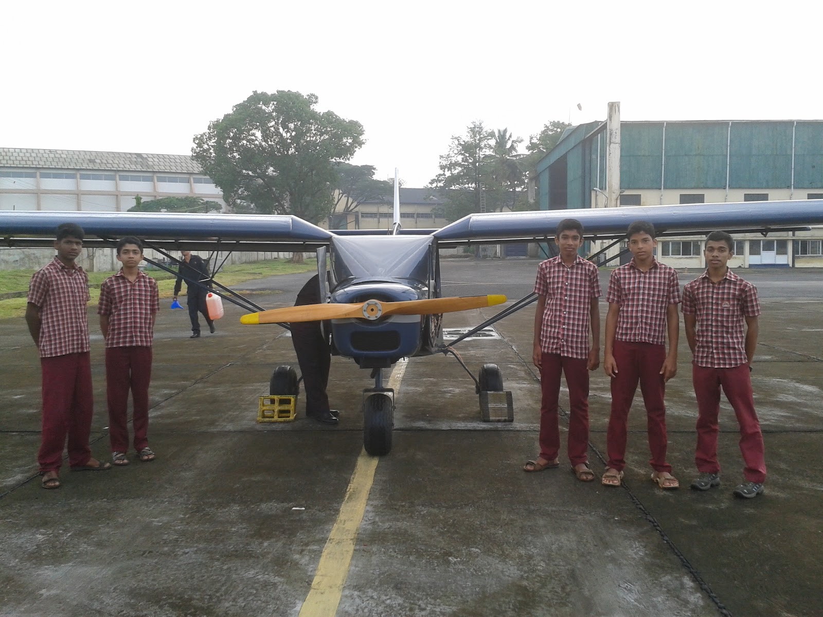 SNV Sanskrit HSS. N.Paravur: NCC - Flight Training