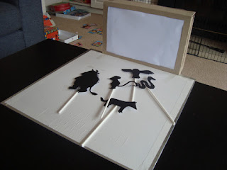 mousehouse: DIY shadow puppet theatre