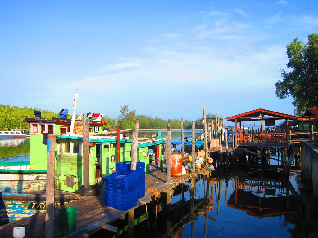 Travelholic: Day 1 | Merang Jetty & Redang Kalong