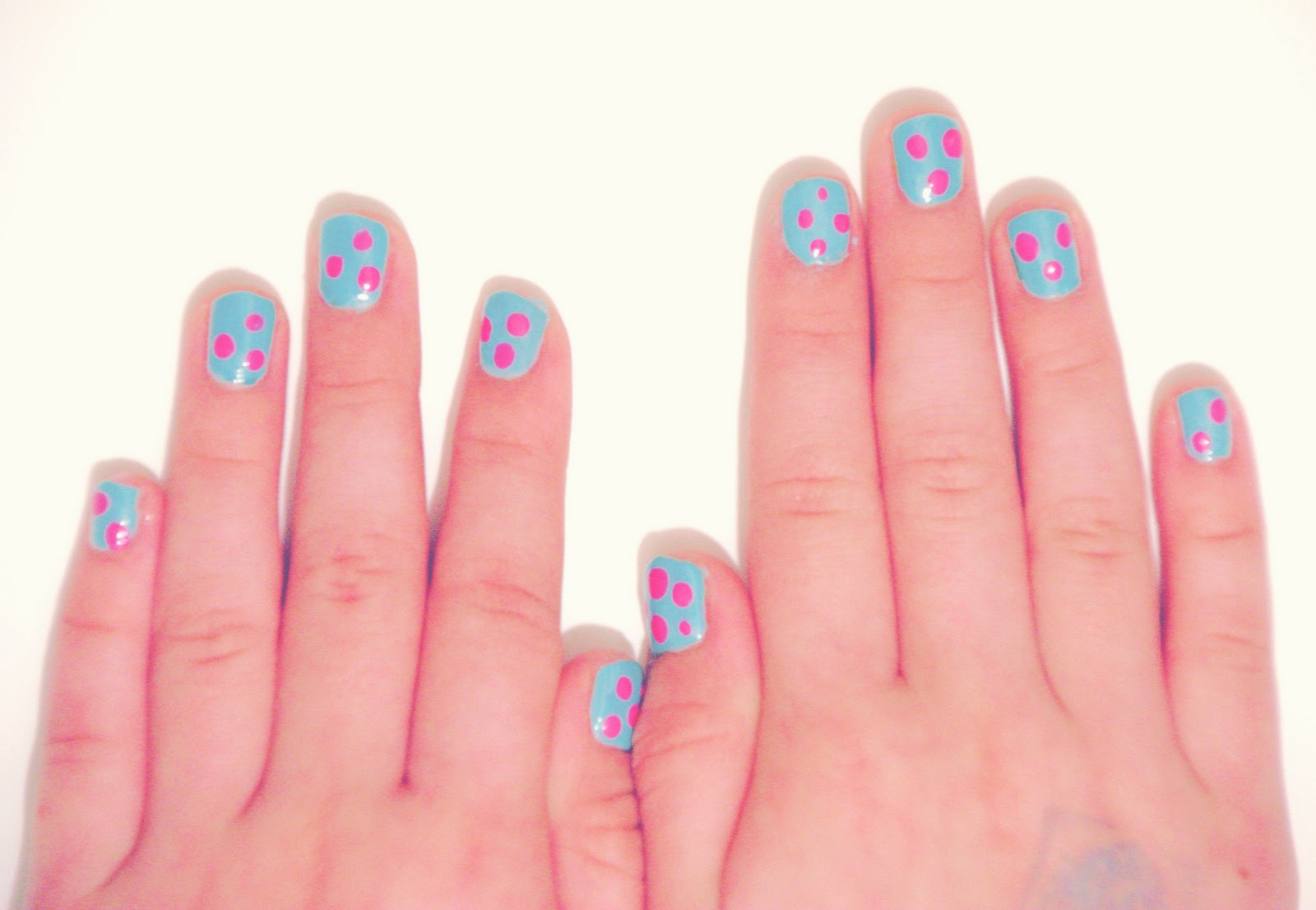 Grosgrain: Makeup 8: Fancy Fingers