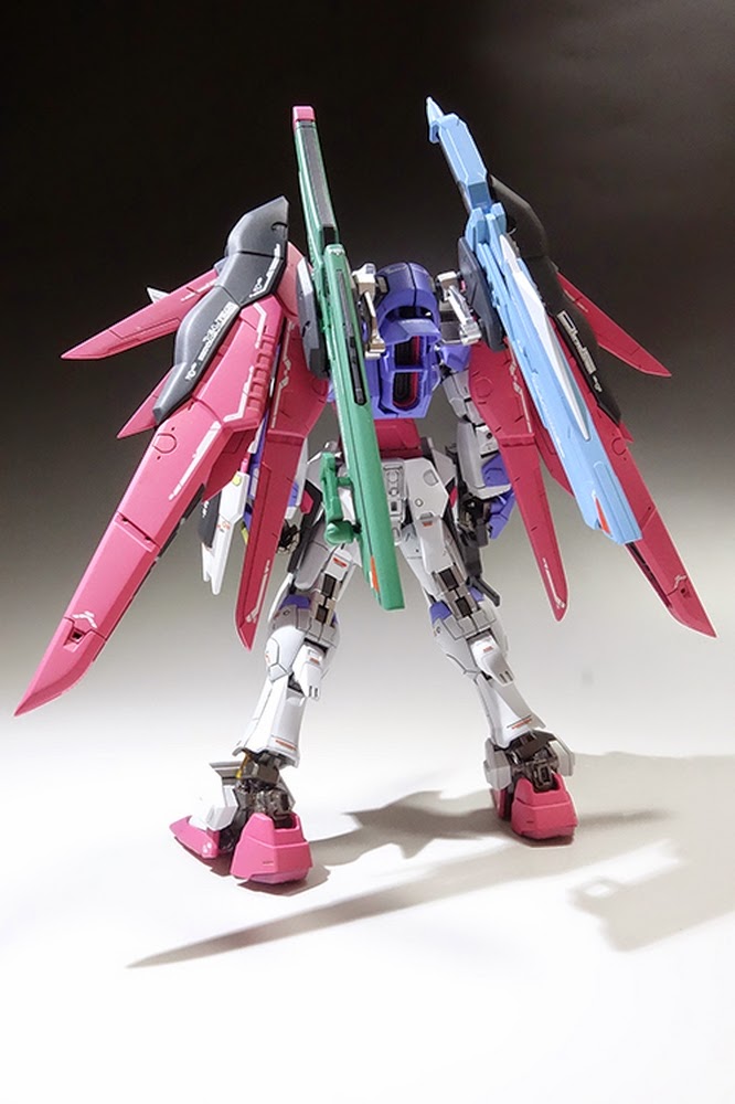 Custom Build: RG 1/144 Destiny Gundam with Wings of Light