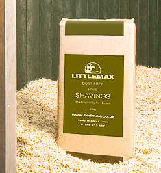 Horse Life and Love: Shavings Review.