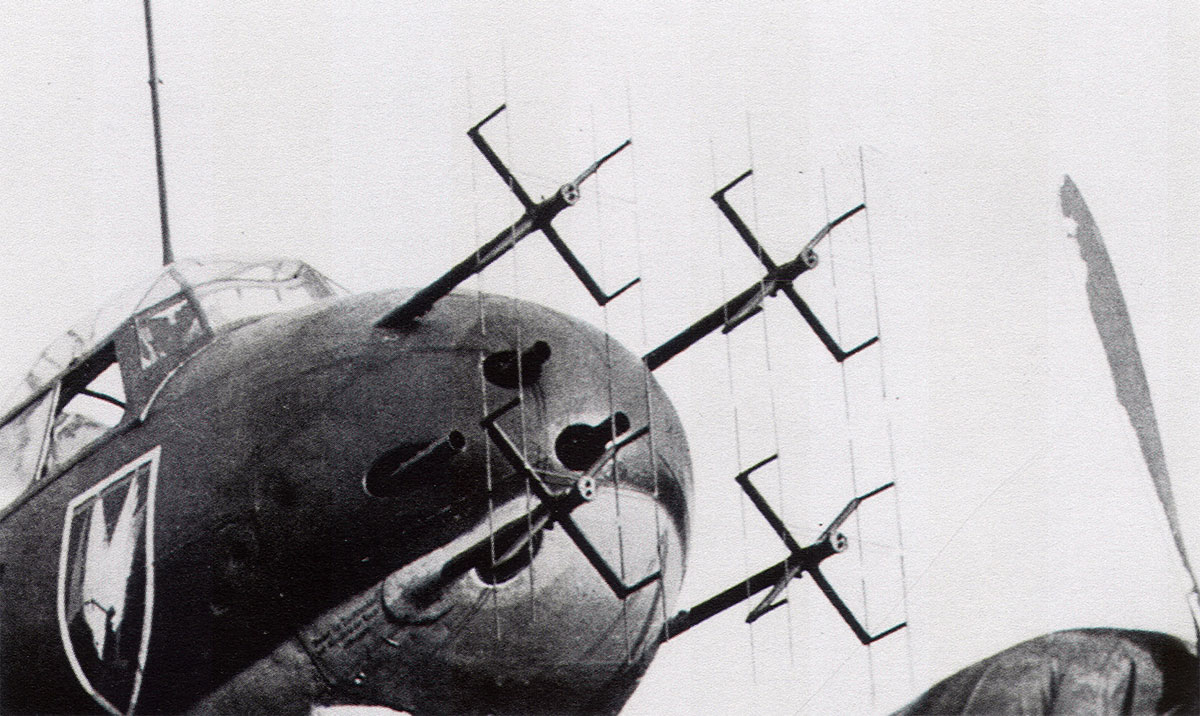 Christopher Yeoman: Junkers Ju 88 (PJ876)