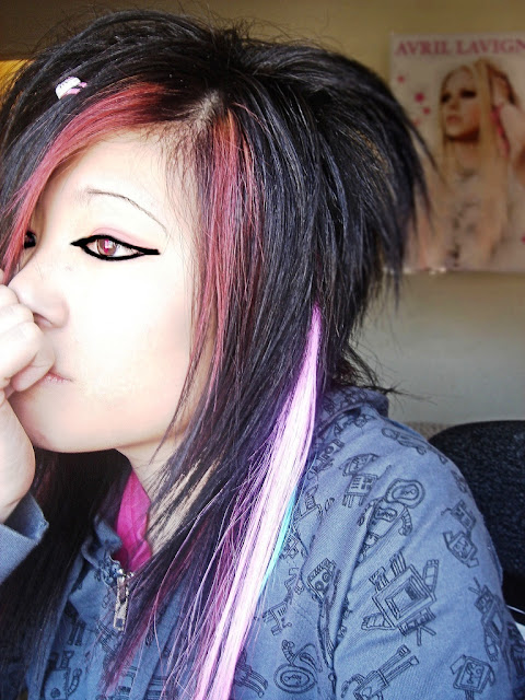 Anderson Marlon: Emo Haircuts For Ultra Chic Look