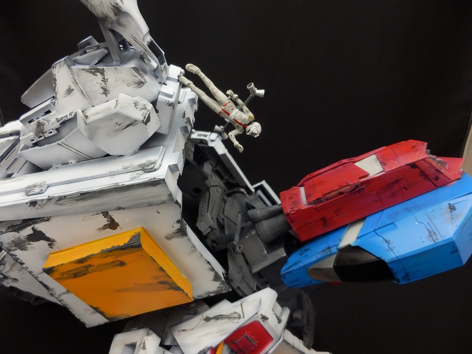 GUNDAM GUY: 1/35 Scale RX-78-2 Gundam Battle Damage - Diorama Semi ...