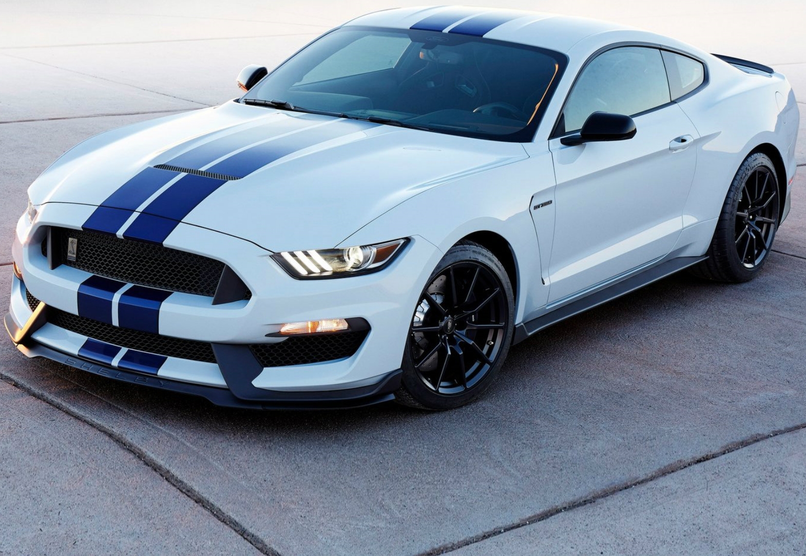 Custom GT350R to be Auctioned off at Cattle Baron's Ball