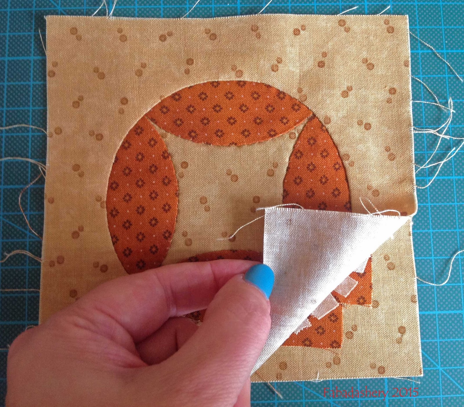 Fabadashery: Dear Jane Quilt - Block B7 World Series