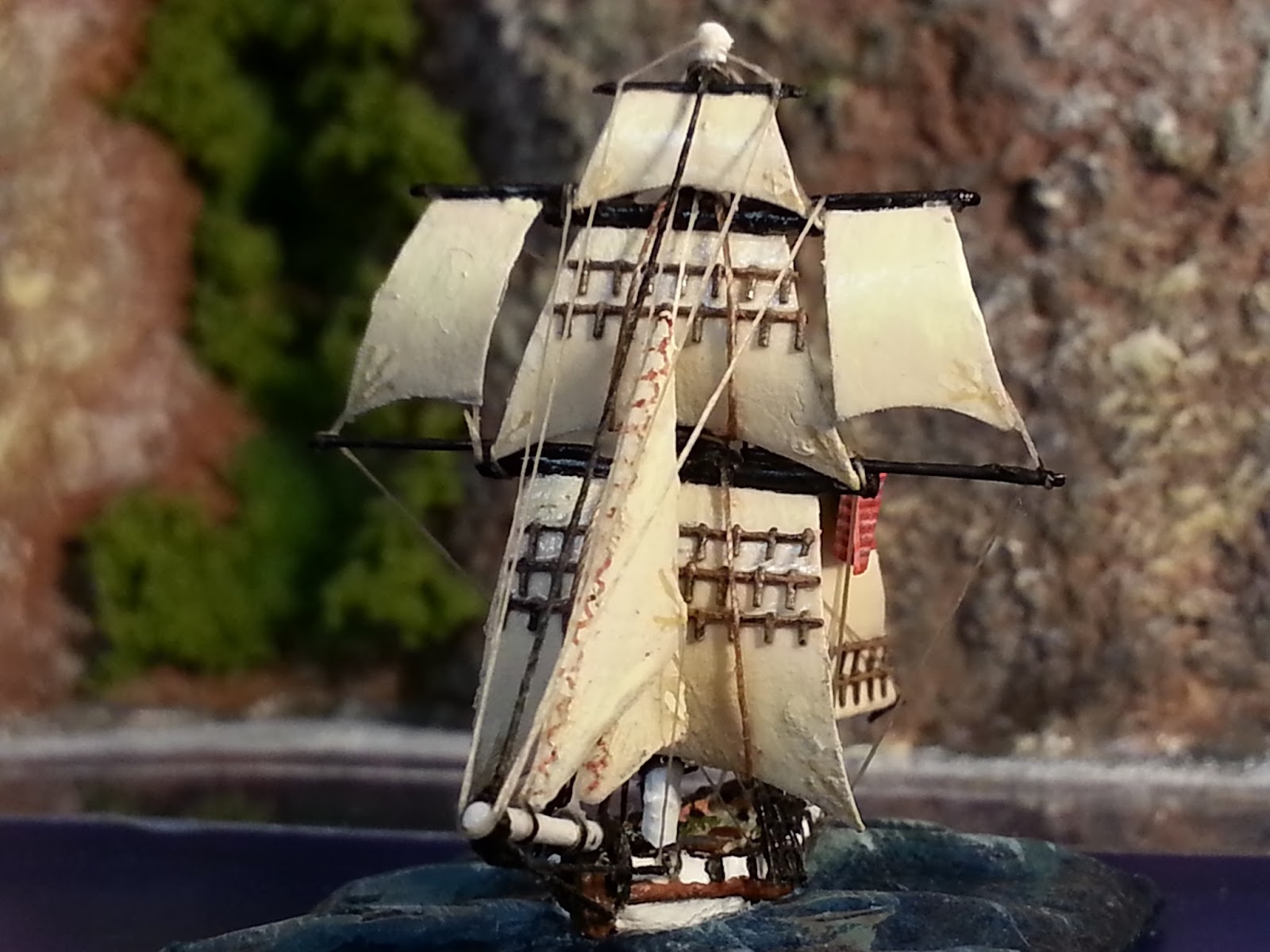 A Miniatures Hobby Room: Navwar 1/1200 14 Gun Cutter