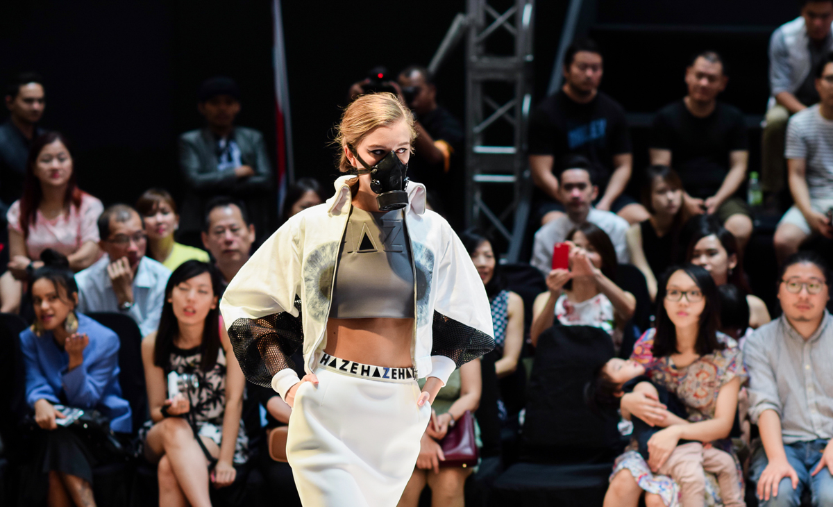 Pen My Blog: KLFW 2015 AirAsia Runway Designer Search Finale