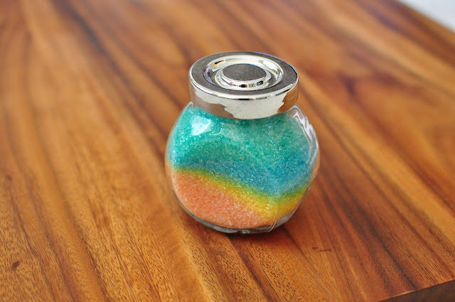 The Cheese Thief: DIY Rainbow Lavendar Bath Salts Tutorial