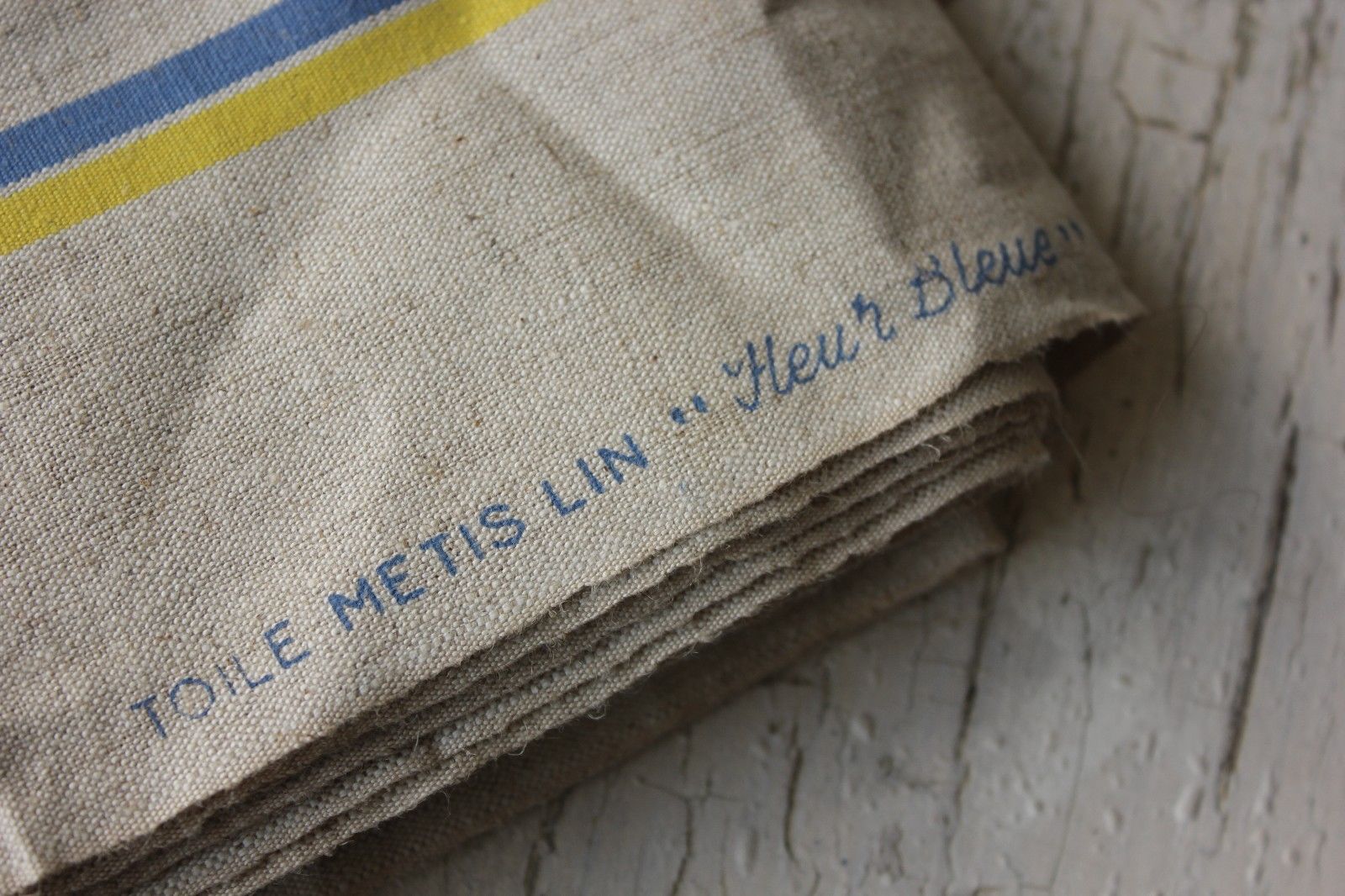 Linen for sewing and flax for spinning