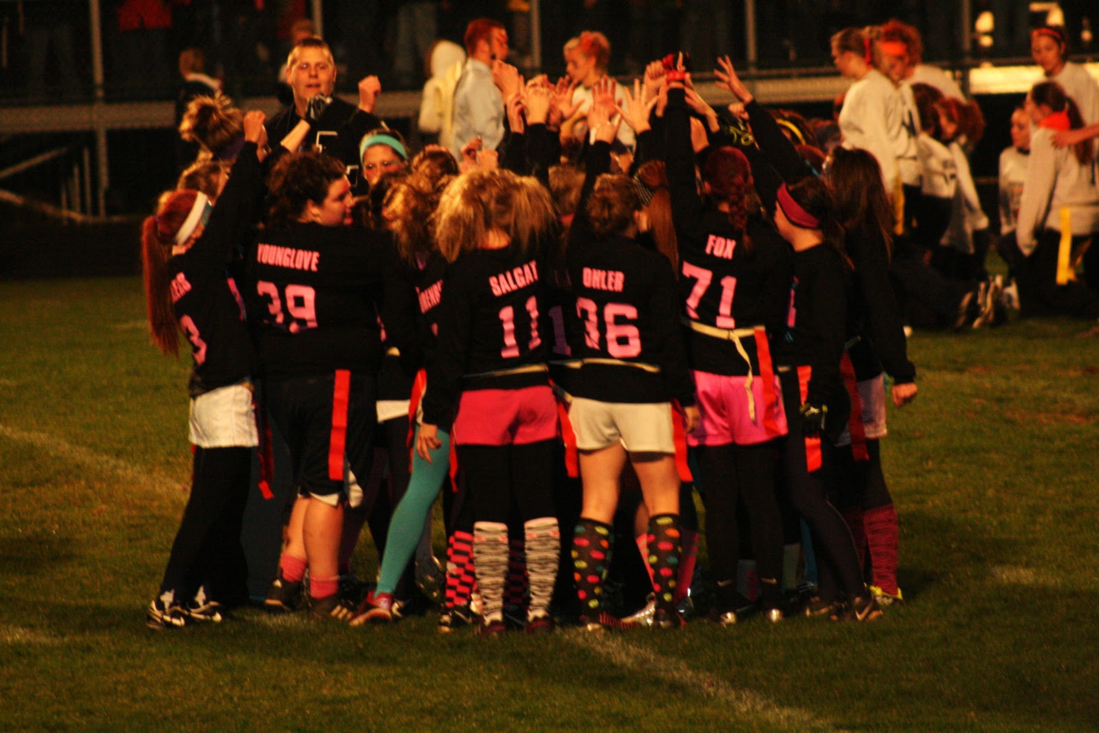 fashionably unique: POWDER PUFF.