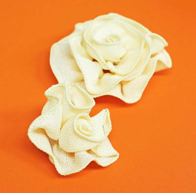 Ben Franklin Crafts and Frame Shop: How-to: Make a Flower Using Wired ...