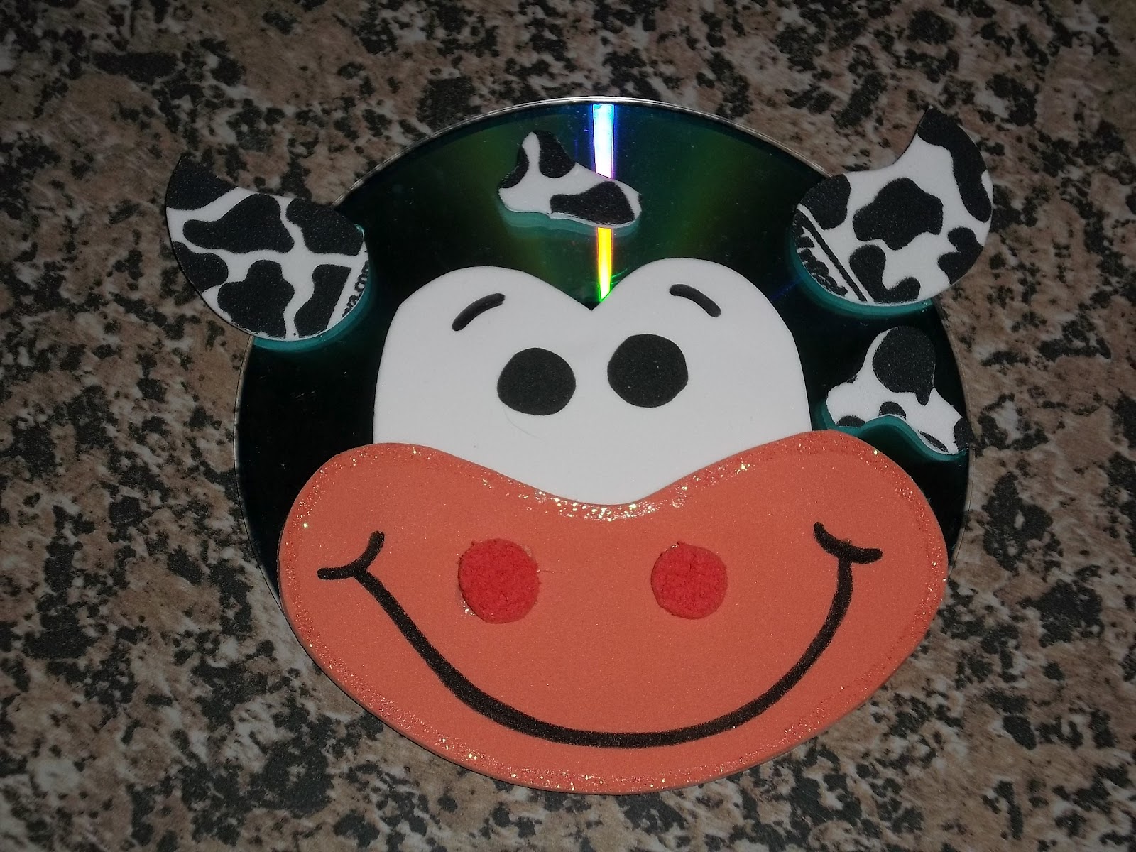Cantinho da Tia Ká: Animais de CD