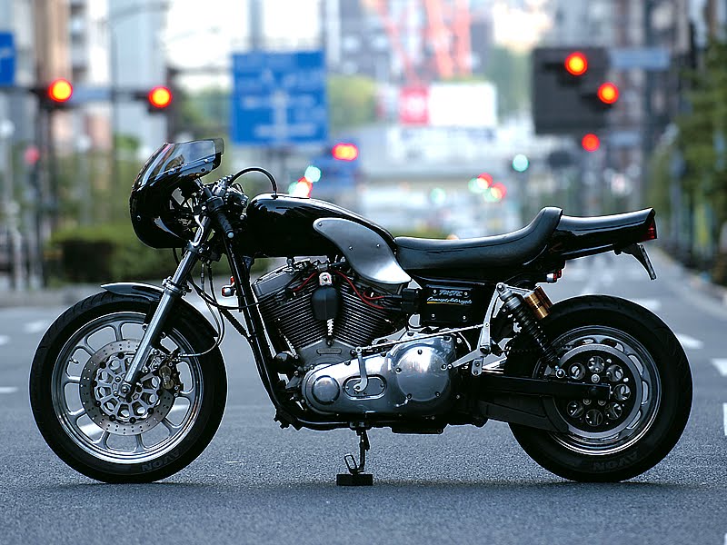 Dyna - RocketGarage - Cafe Racer Magazine