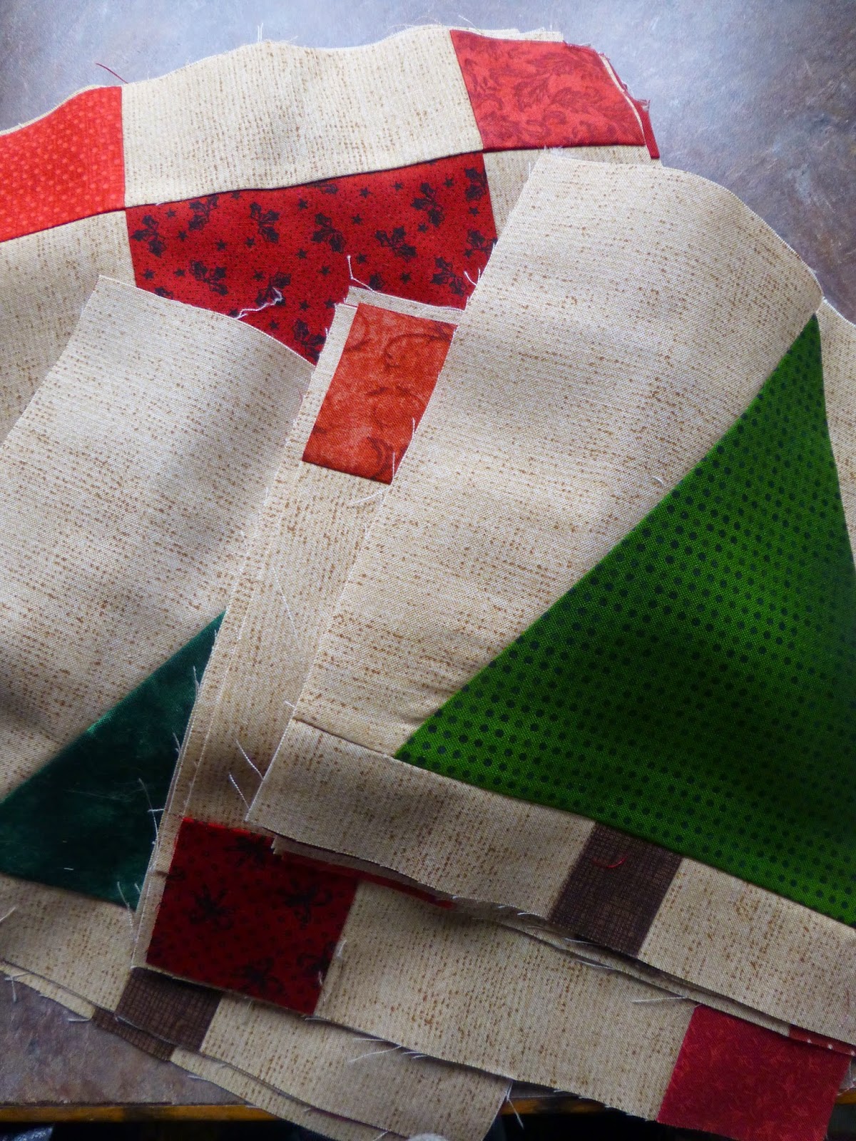 Lovin' Life At The End Of The Dirt Road: Bringing Home the Tree Quilt
