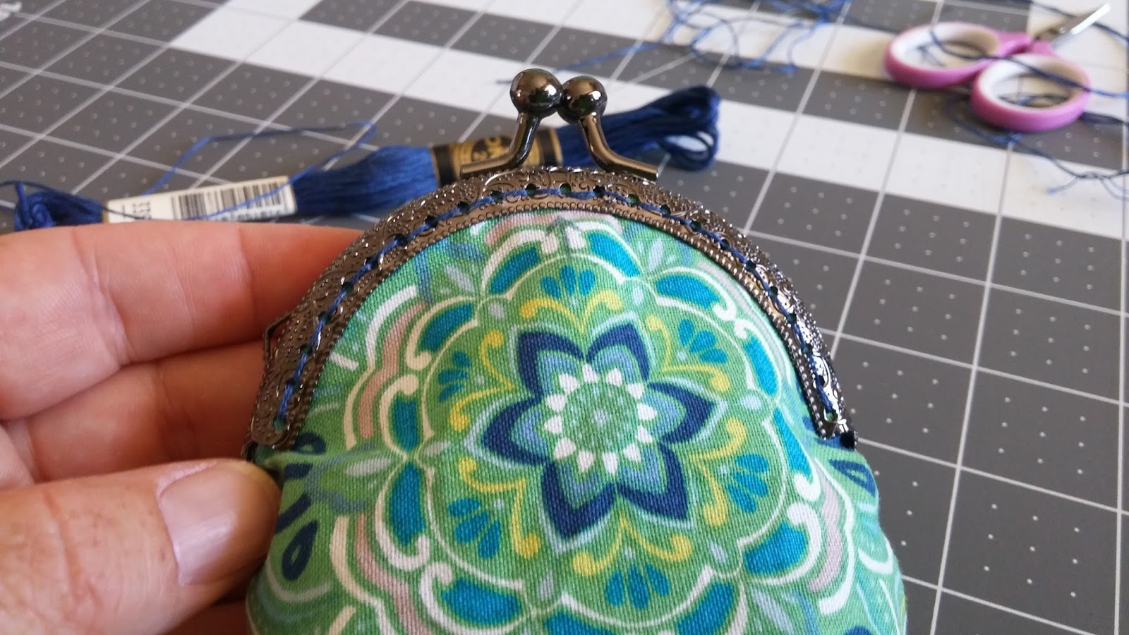 PJ's Crafty Creations: Coin Purse by Nelda Brown