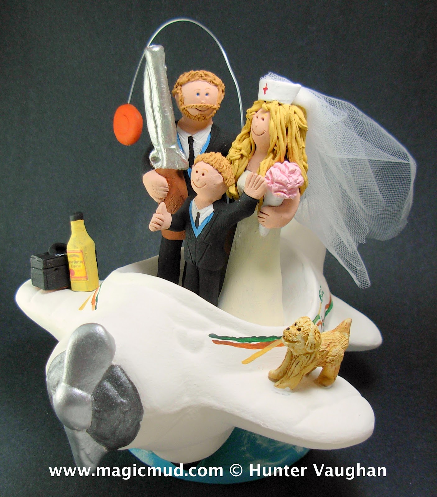 custom wedding cake toppers