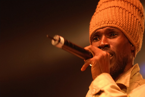 Achis' Reggae Blog: The Vault Reviews: "Maschaana" by Midnite