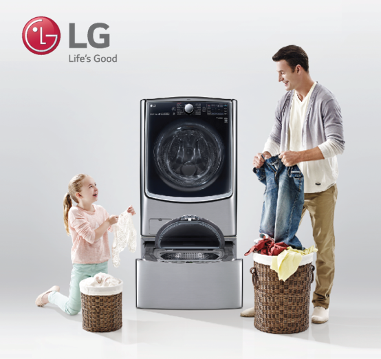 The Bandwagon Chic: LG Celebrates the Modern Family