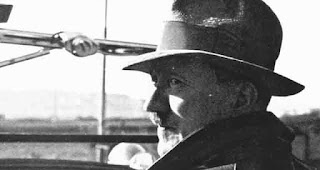 World War II in Pictures: Happy Hitler Pictures