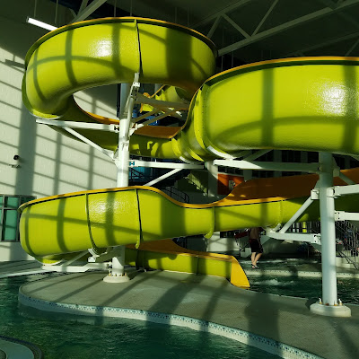 Play St. Louis: Ballwin Pointe Indoor Pool, Ballwin