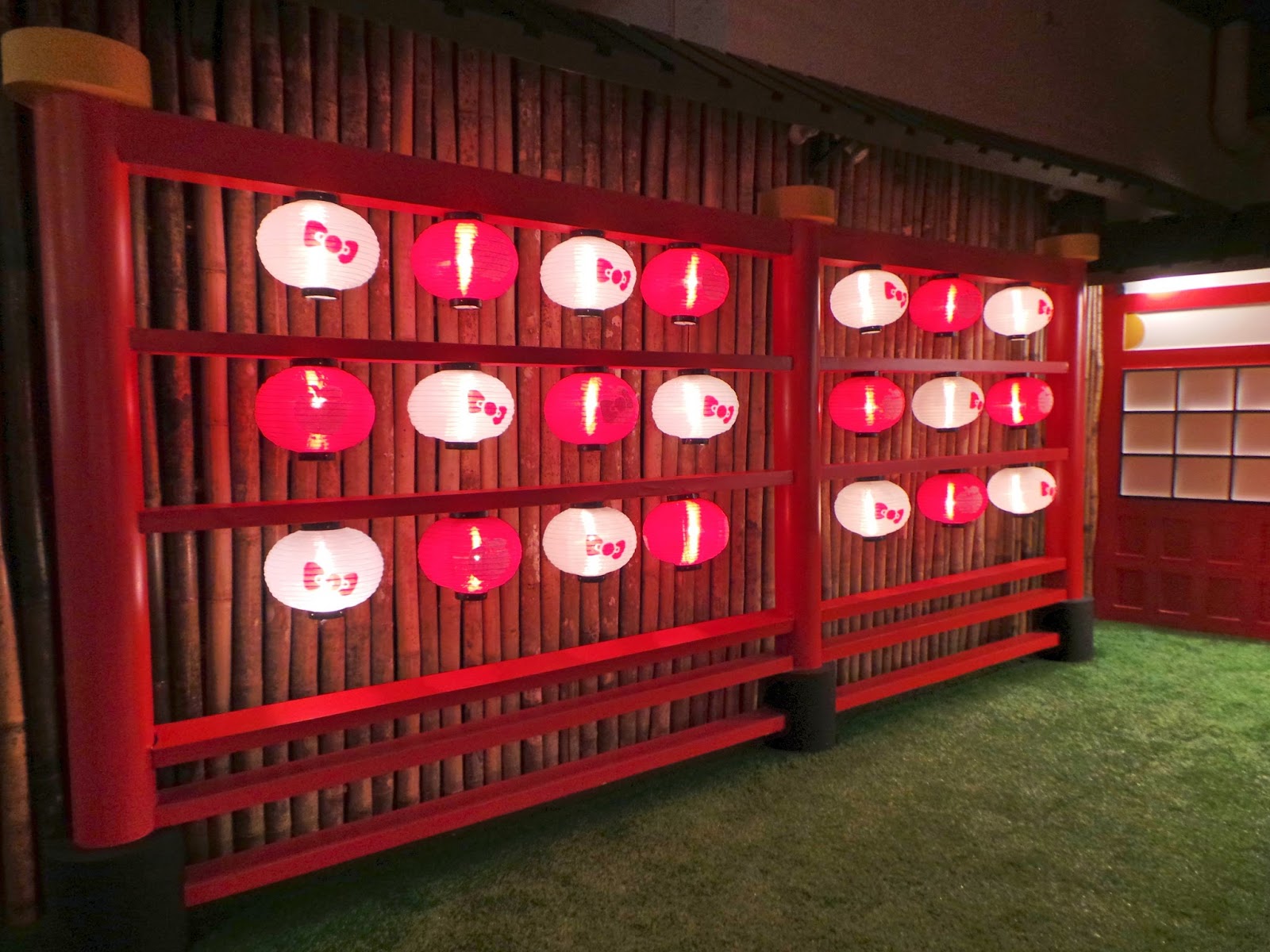 As An Unrest Life: 【Carnival｜嘉年華】 Apple Temple | 蘋果廟