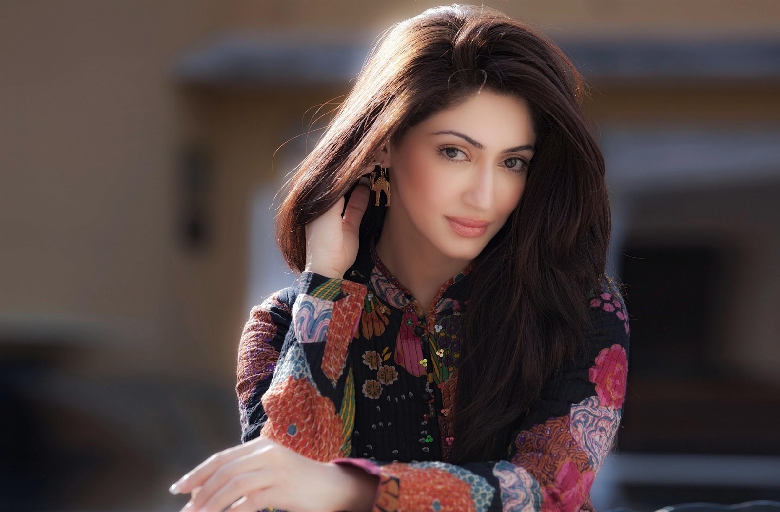 Reyhna Malhotra Latest Updates, Gallery, Wiki, Affairs, Contact Info ...
