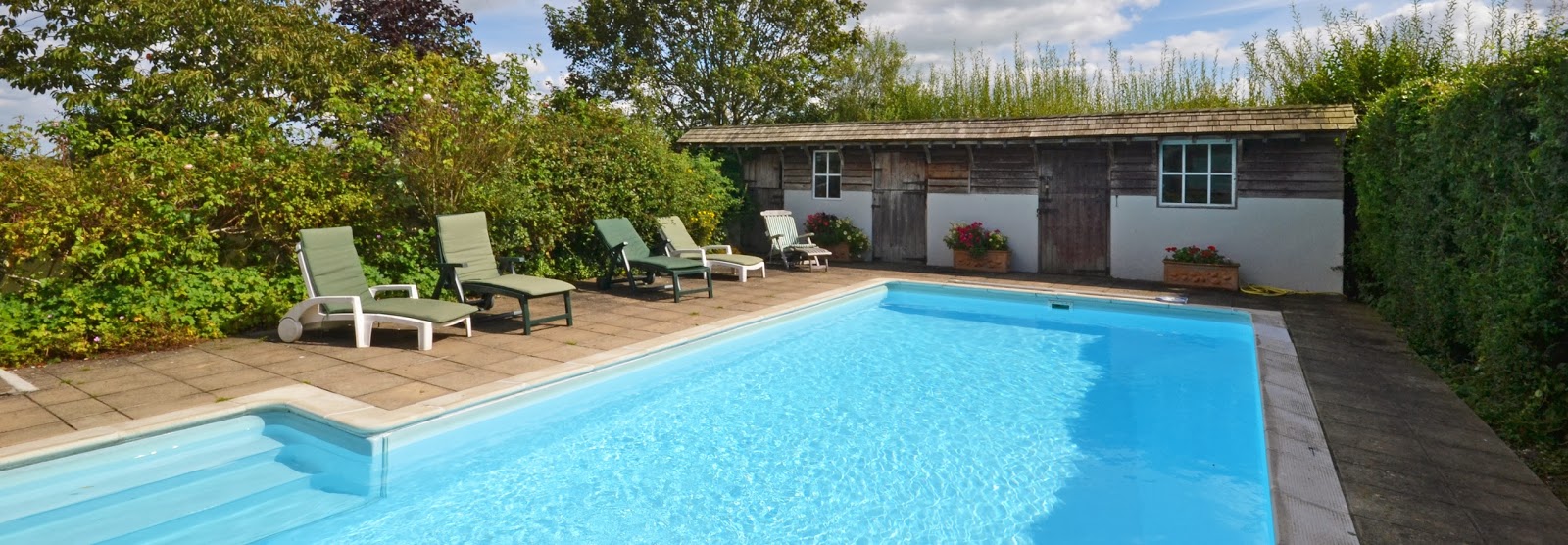 New Forest Cottages: October 2013