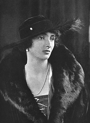 LADY GRACE'S JOURNAL: LADY IRIS MOUNTBATTEN - PEDIGREE