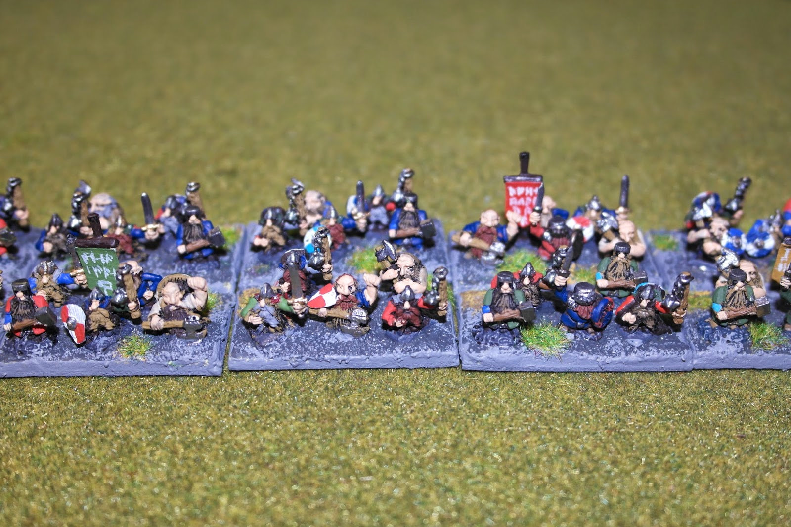 Turbil Miniatures: 10mm Dwarf Army