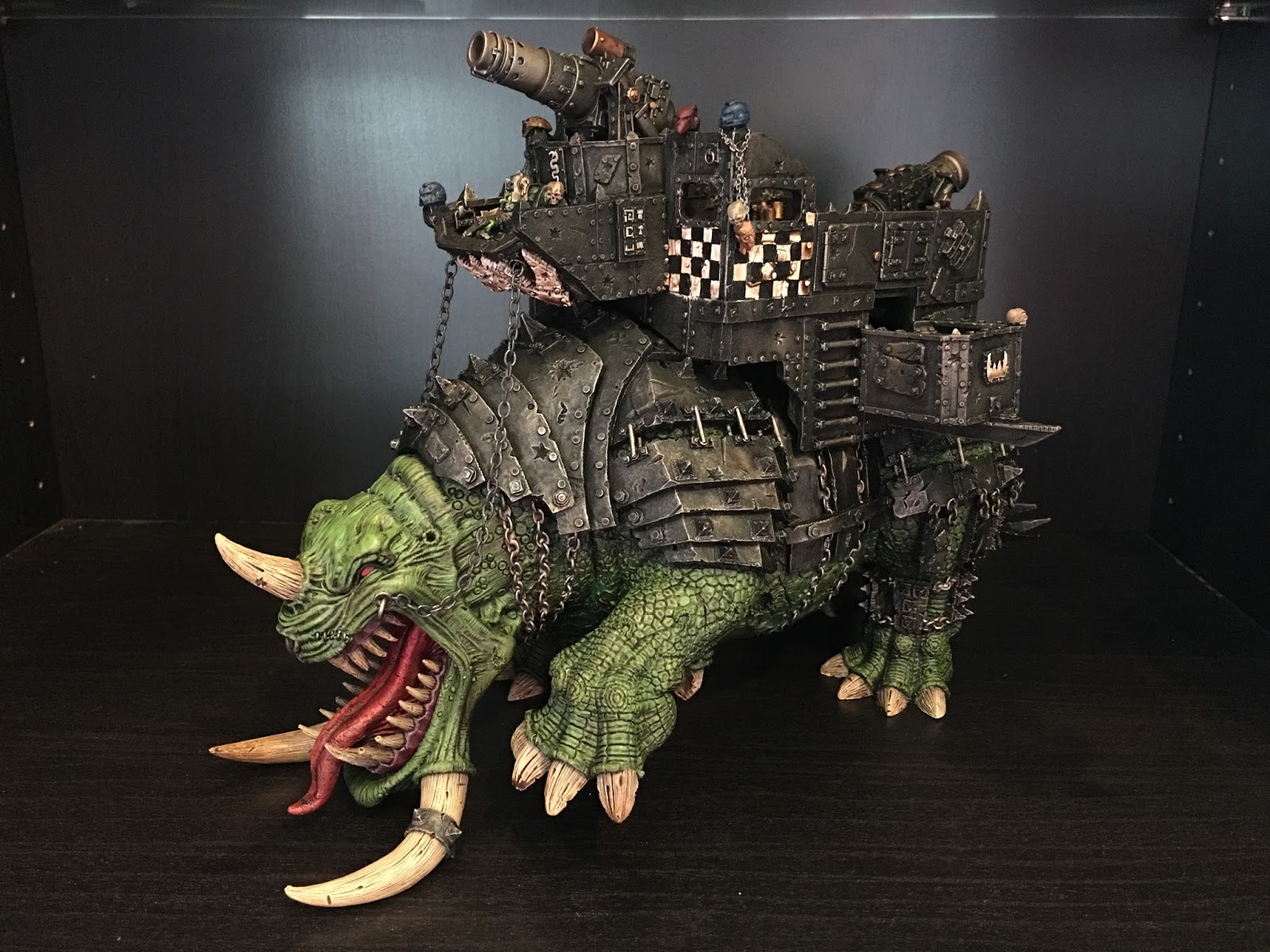 Battle Bunnies: Ork Gargantuan Squiggoth