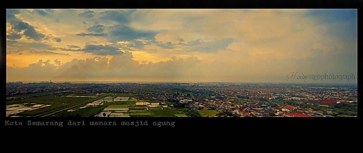 negeriku: kota semarang dari atas menara masjid Agung