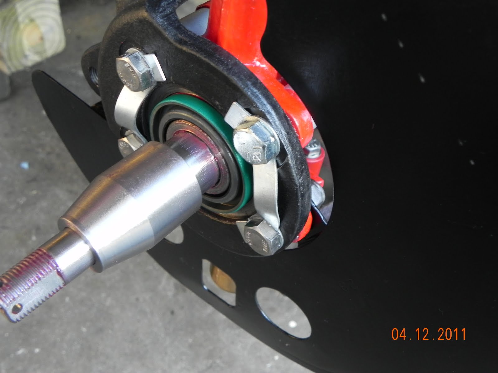 Tripp's TR6: Front Brake Rotors, Wheel Hubs, and Jack Drews Axle Upgrade