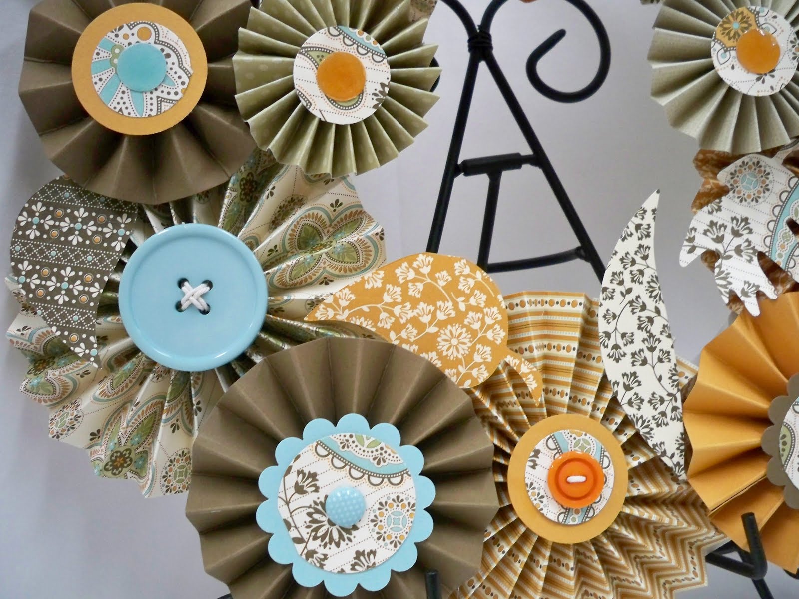 Clever and Cute: Do the Llama Hop!