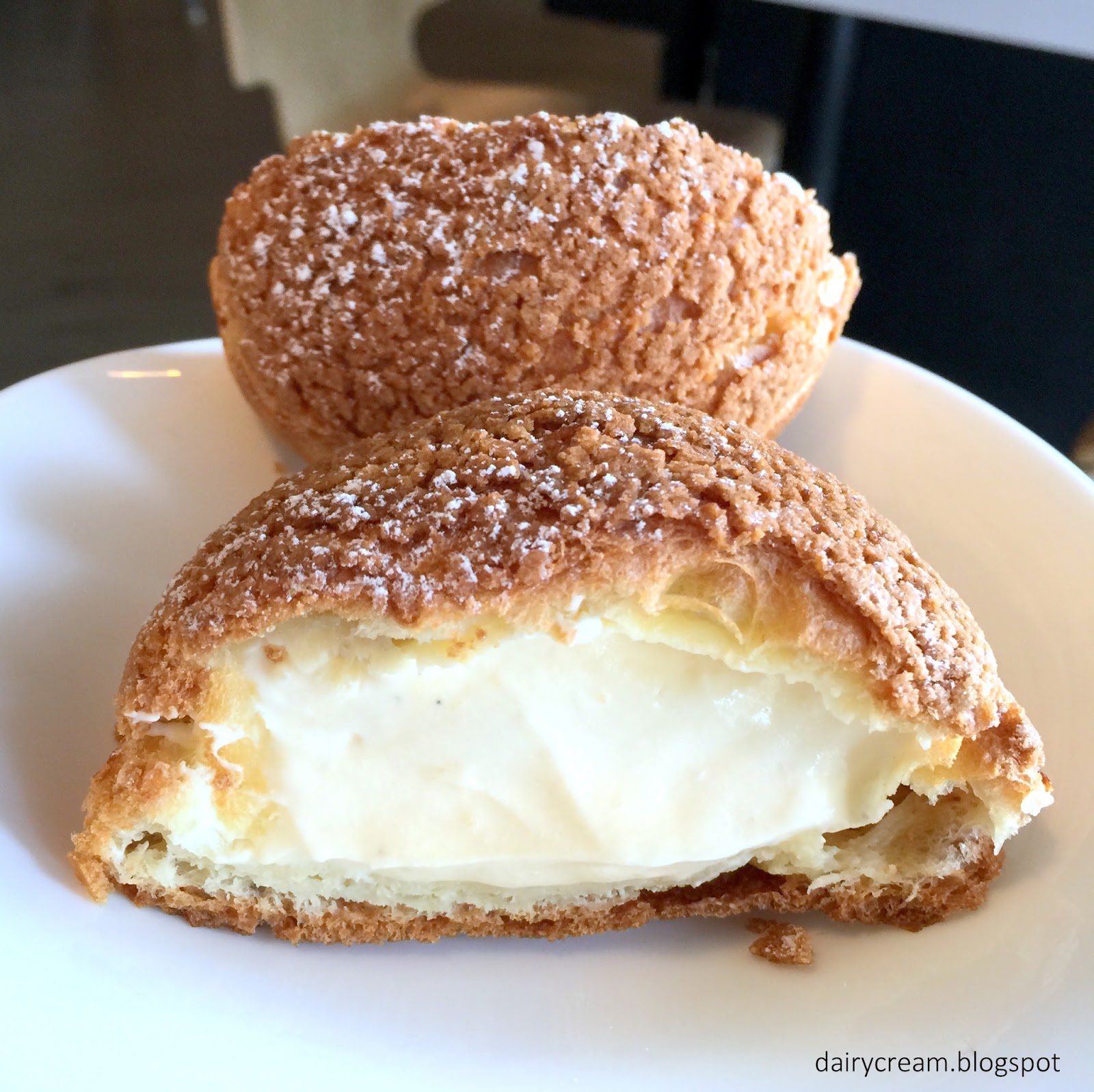 Dulcet & Studio : Back for the Ultimate $2.50 Giant Cream Puff
