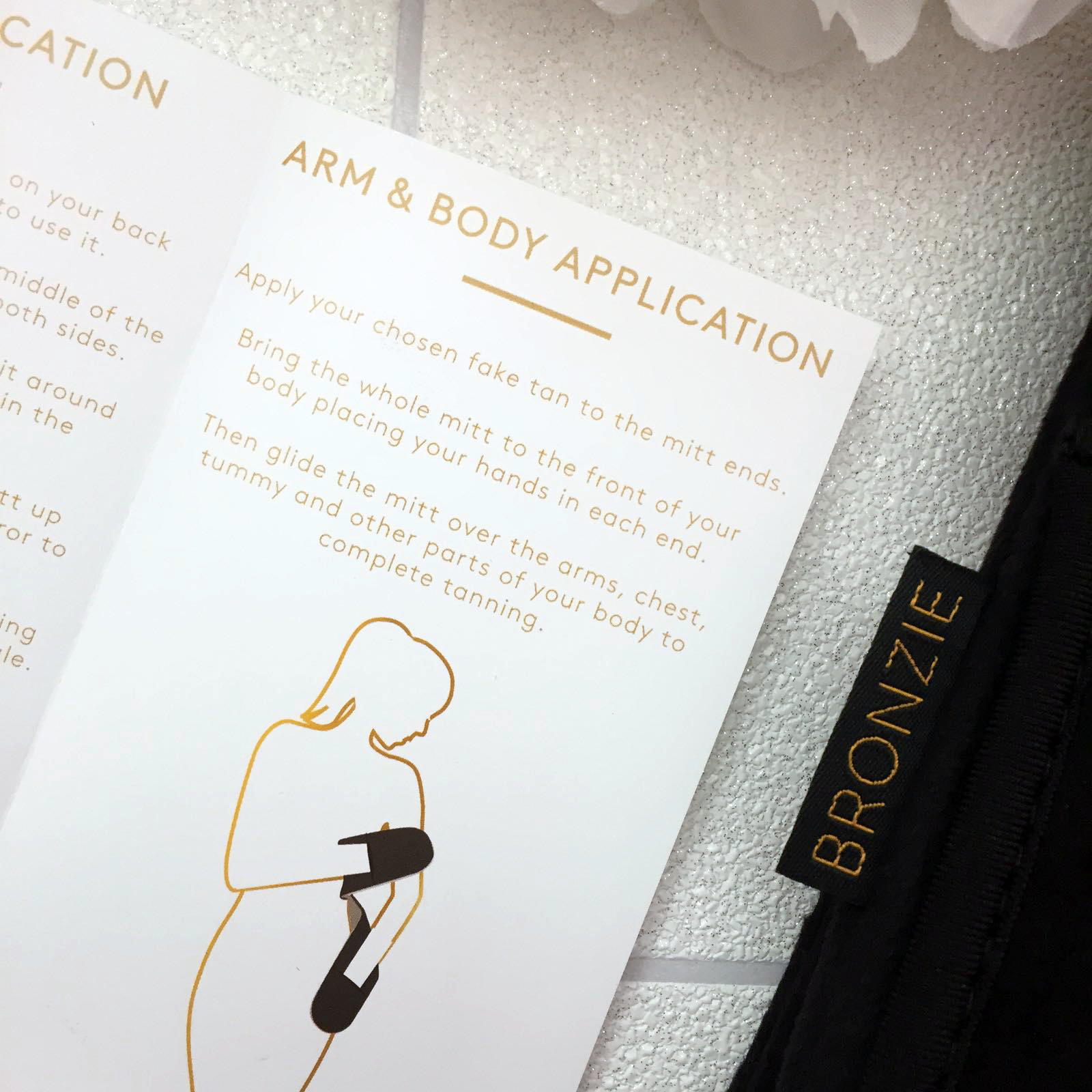 Bronzie - Got Your Back Tanning Mitt | Mammaful Zo: Beauty, Fashion ...